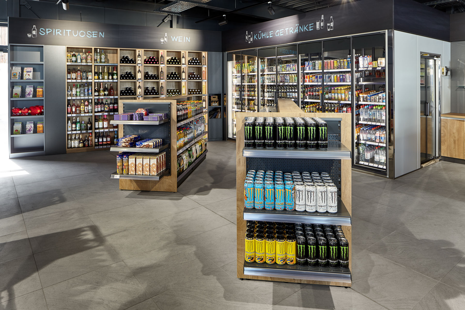 Benzin-Kontor AGBK Tankstelle - Ladenbau Balzer GmbH